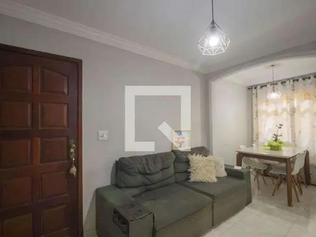 Casa / Sobrado para Locação em São Gonçalo/RJ Vila Iara 2 Quartos