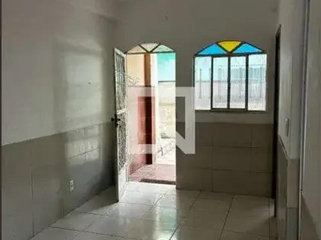 Casa / Sobrado para Locação em São Gonçalo/RJ Camarão 2 Quartos