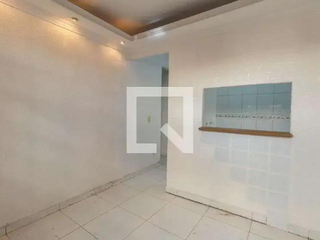 Casa / Sobrado para Locação em São Gonçalo/RJ Colubande 1 Quartos