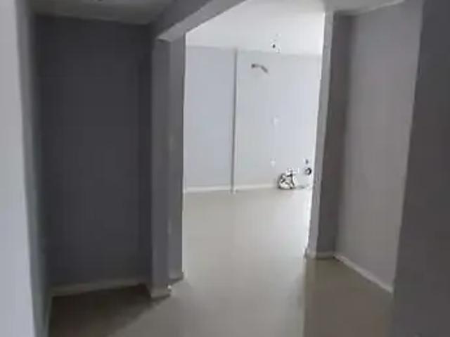 Casa / Sobrado para Locação em São Gonçalo/RJ Galo Branco 2 Quartos