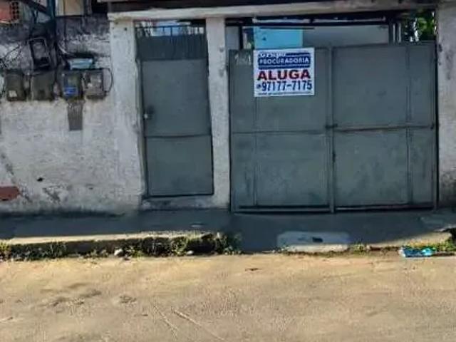 Casa / Sobrado para Locação em São Gonçalo/RJ Gradim 2 Quartos