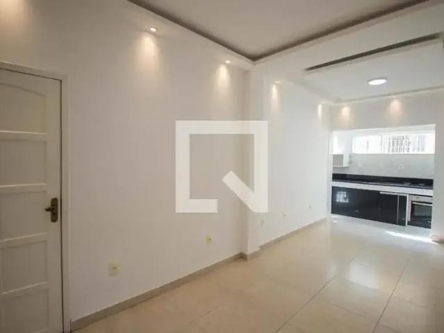 Casa / Sobrado para Locação em São Gonçalo/RJ Jardim Califórnia 1 Quartos