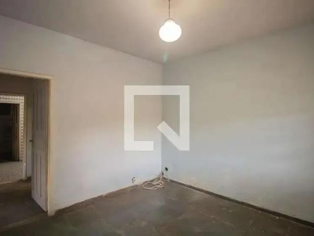 Casa / Sobrado para Locação em São Gonçalo/RJ Maria Paula 2 Quartos