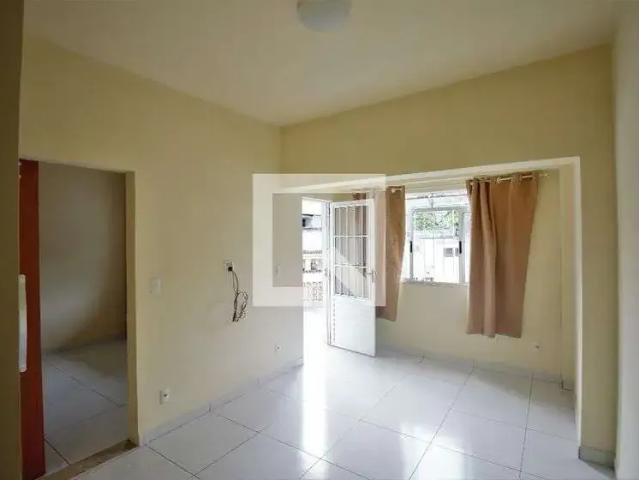 Casa / Sobrado para Locação em São Gonçalo/RJ Paraíso 2 Quartos