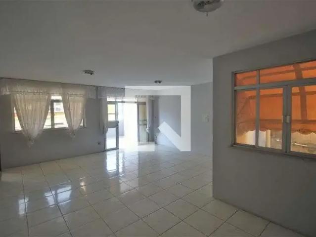 Casa / Sobrado para Locação em São Gonçalo/RJ Paraíso 3 Quartos