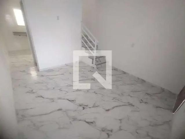 Casa / Sobrado para Locação em São Gonçalo/RJ Raul Veiga 2 Quartos