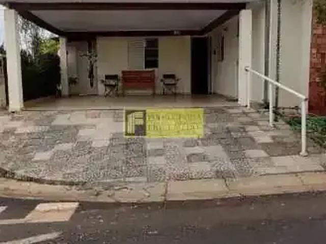 Casa / Sobrado para Locação em São José do Rio Preto/SP Condomínio Residencial Village Maria Stella 3 Quartos