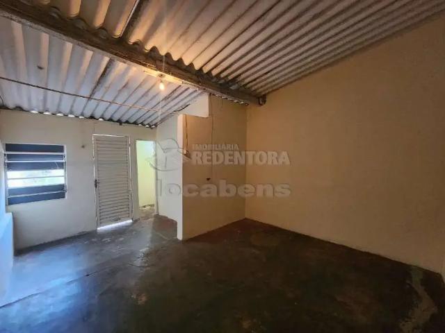Casa / Sobrado para Locação em São José do Rio Preto/SP Centro 1 Quartos