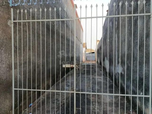 Casa / Sobrado para Locação em São José do Rio Preto/SP Boa Vista 1 Quartos