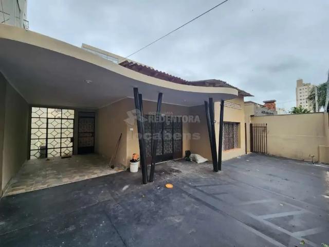 Casa / Sobrado para Locação em São José do Rio Preto/SP Boa Vista 3 Quartos