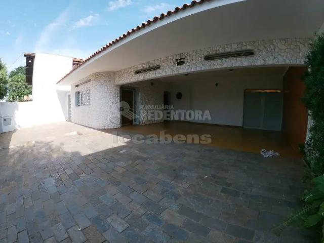 Casa / Sobrado para Locação em São José do Rio Preto/SP Boa Vista 3 Quartos