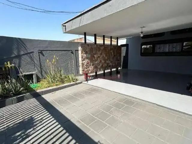 Casa / Sobrado para Locação em São José do Rio Preto/SP Boa Vista 3 Quartos