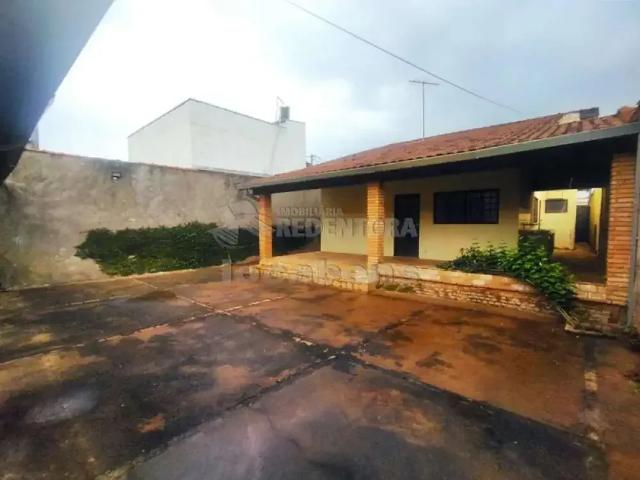 Casa / Sobrado para Locação em São José do Rio Preto/SP Boa Vista 4 Quartos