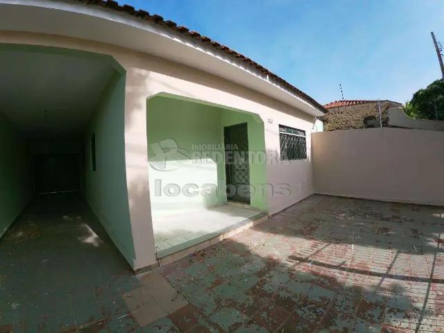 Casa / Sobrado para Locação em São José do Rio Preto/SP Eldorado 3 Quartos