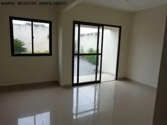 Casa / Sobrado para Locação em São José do Rio Preto/SP Higienópolis 3 Quartos