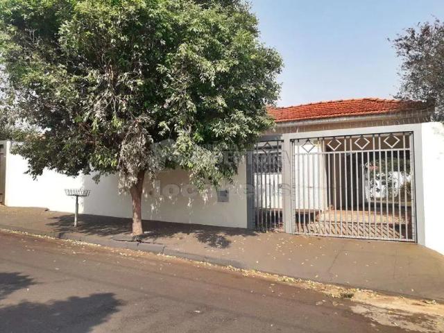Casa / Sobrado para Locação em São José do Rio Preto/SP Jardim Nazareth 2 Quartos