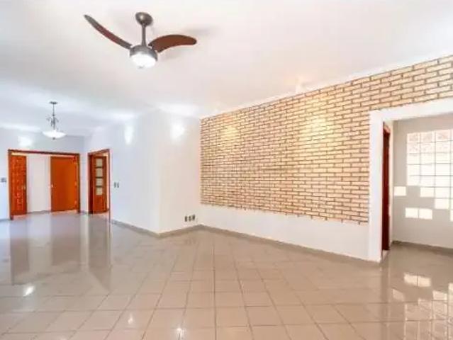 Casa / Sobrado para Locação em São José do Rio Preto/SP Jardim Aclimação 4 Quartos