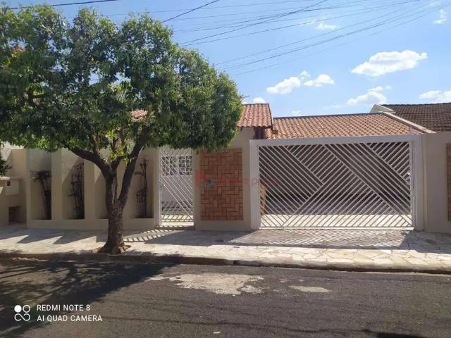 Casa / Sobrado para Locação em São José do Rio Preto/SP Jardim Aclimação 4 Quartos