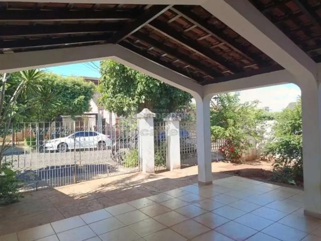 Casa / Sobrado para Locação em São José do Rio Preto/SP Jardim Alto Rio Preto 4 Quartos