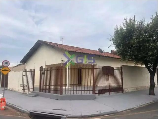 Casa / Sobrado para Locação em São José do Rio Preto/SP Jardim Bordon 3 Quartos