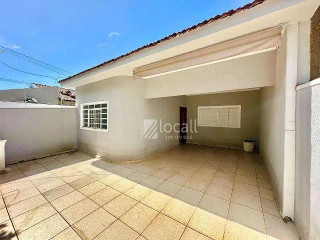 Casa / Sobrado para Locação em São José do Rio Preto/SP Jardim Conceição 4 Quartos