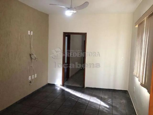Casa / Sobrado para Locação em São José do Rio Preto/SP Jardim Fuscaldo 3 Quartos