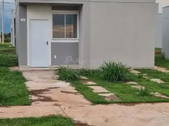 Casa / Sobrado para Locação em São José do Rio Preto/SP Jardim Leste 2 Quartos