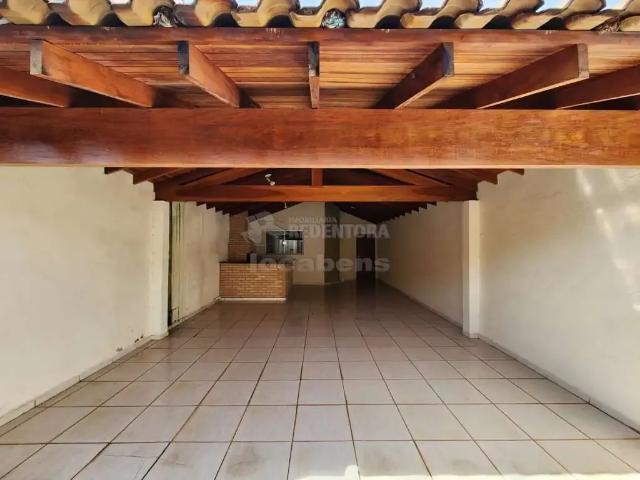 Casa / Sobrado para Locação em São José do Rio Preto/SP Jardim São Marco 3 Quartos