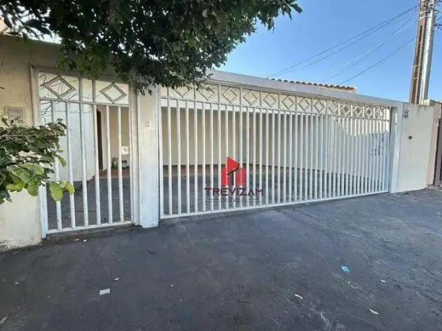 Casa / Sobrado para Locação em São José do Rio Preto/SP Jardim São Paulo 3 Quartos