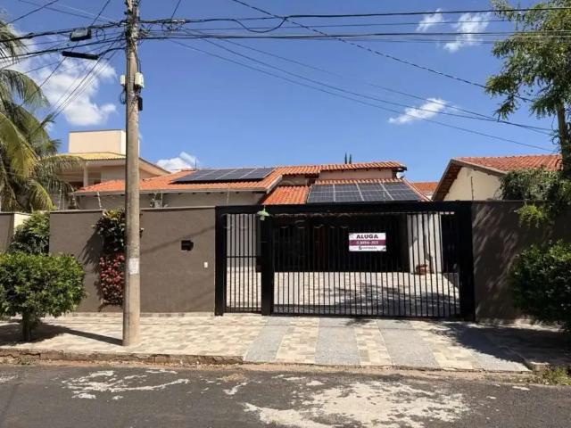 Casa / Sobrado para Locação em São José do Rio Preto/SP Jardim Tarraf II 4 Quartos