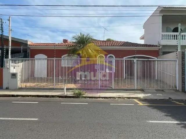 Casa / Sobrado para Locação em São José do Rio Preto/SP Santos Dumont 4 Quartos