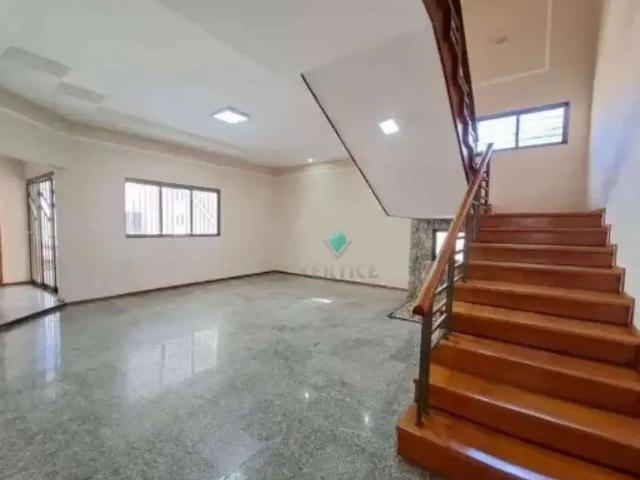 Casa / Sobrado para Locação em São José do Rio Preto/SP Santos Dumont 4 Quartos