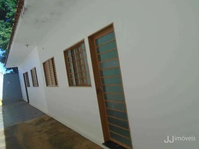 Casa / Sobrado para Locação em São José do Rio Preto/SP Santos Dumont 1 Quartos