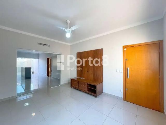 Casa / Sobrado para Locação em São José do Rio Preto/SP SETSUL 3 Quartos