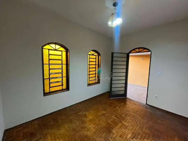 Casa / Sobrado para Locação em São José do Rio Preto/SP Parque Industrial 3 Quartos