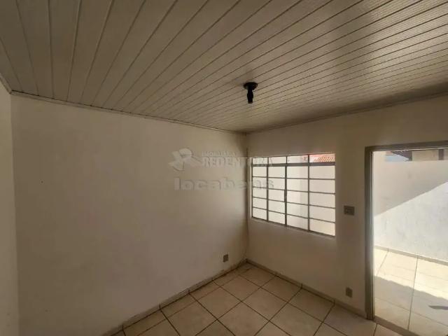 Casa / Sobrado para Locação em São José do Rio Preto/SP Parque Industrial 1 Quartos