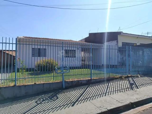 Casa / Sobrado para Locação em São José do Rio Preto/SP Parque Residencial Dom Lafaiete Libânio 3 Quartos