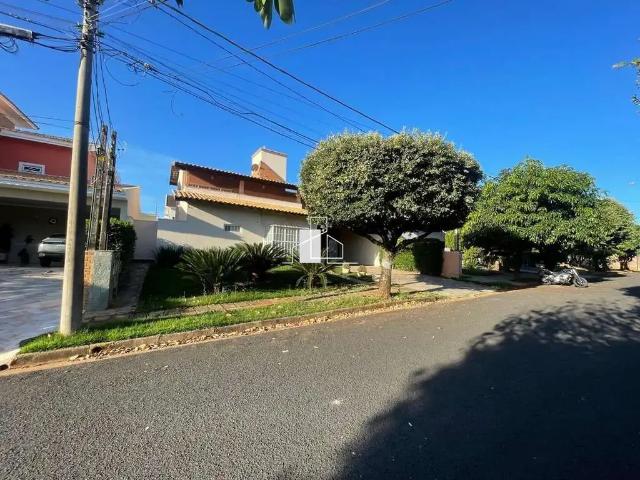 Casa / Sobrado para Locação em São José do Rio Preto/SP Residencial Jardins 4 Quartos