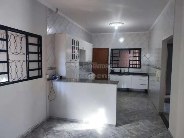 Casa / Sobrado para Locação em São José do Rio Preto/SP Residencial Macedo Teles I 3 Quartos