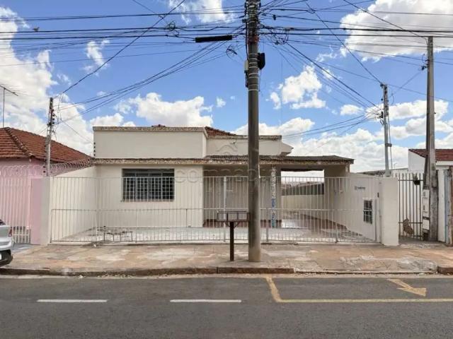 Casa / Sobrado para Locação em São José do Rio Preto/SP Vila Anchieta 3 Quartos