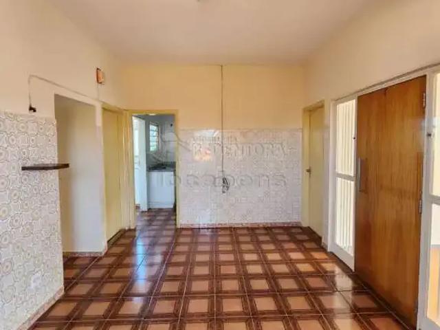 Casa / Sobrado para Locação em São José do Rio Preto/SP Vila Angélica 3 Quartos