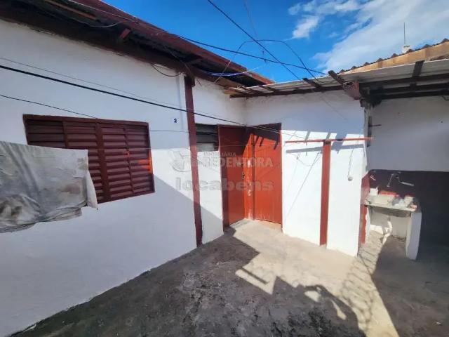 Casa / Sobrado para Locação em São José do Rio Preto/SP Vila Boa Esperança 1 Quartos