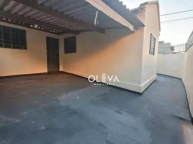 Casa / Sobrado para Locação em São José do Rio Preto/SP Vila Diniz 2 Quartos