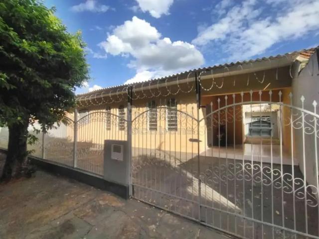 Casa / Sobrado para Locação em São José do Rio Preto/SP Vila Elvira 3 Quartos