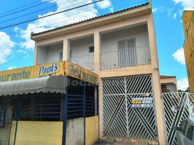 Casa / Sobrado para Locação em São José do Rio Preto/SP Vila Esplanada 3 Quartos
