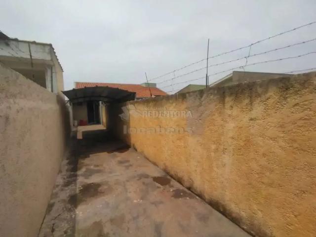Casa / Sobrado para Locação em São José do Rio Preto/SP Vila Esplanada 1 Quartos