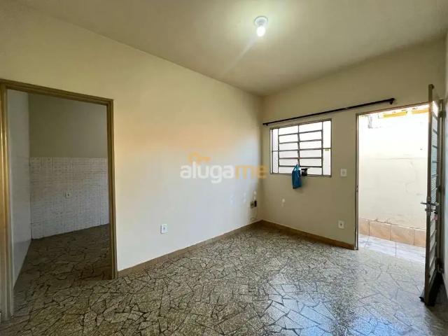 Casa / Sobrado para Locação em São José do Rio Preto/SP Vila Imperial 1 Quartos