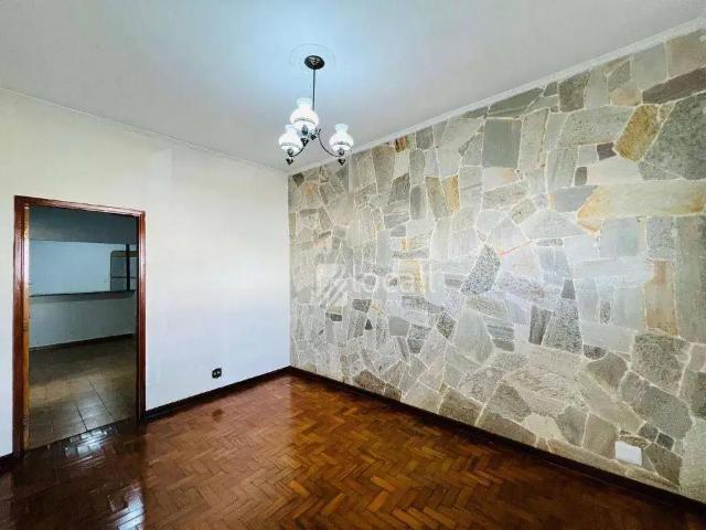 Casa / Sobrado para Locação em São José do Rio Preto/SP Vila Maceno 3 Quartos