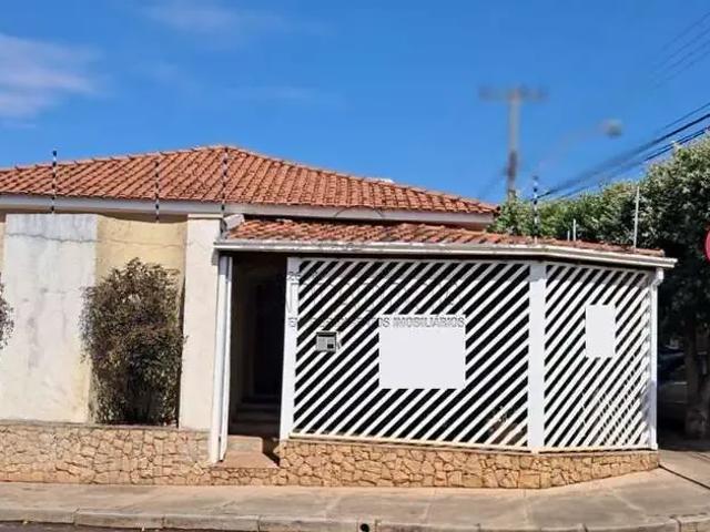 Casa / Sobrado para Locação em São José do Rio Preto/SP Vila Nossa Senhora Aparecida 3 Quartos