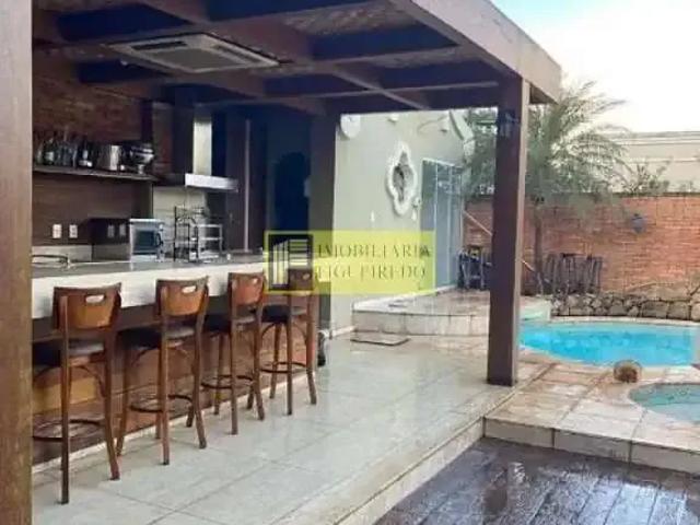Casa / Sobrado para Locação em São José do Rio Preto/SP Vila Redentora 4 Quartos